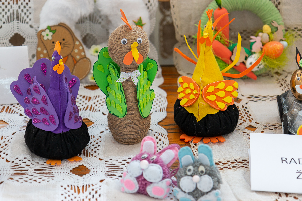 FOTO Wow! Na izložbi ‘Vuzem v Podturnu’ prekrasne rukotvorine umjetnica ...