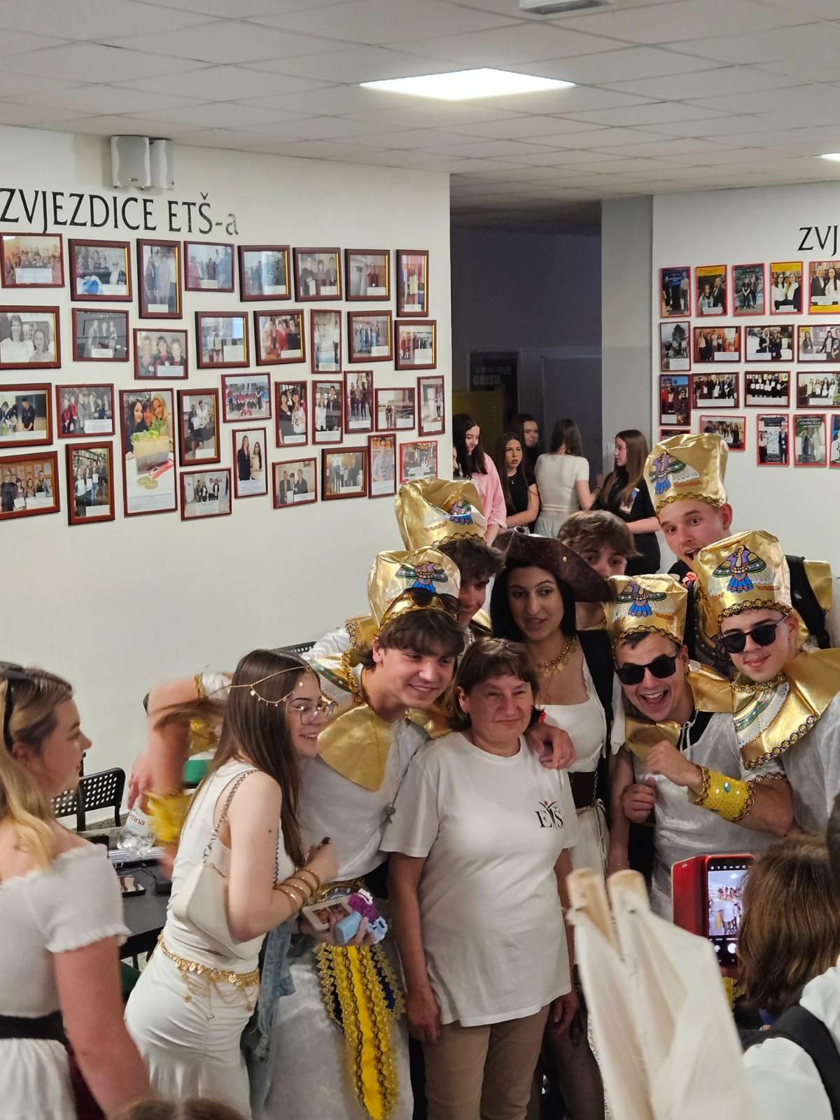 FOTO Marija Sagati ispraćena u mirovinu nakon 37 godina rada u ...