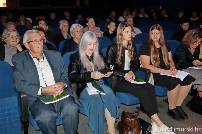 FOTO/VIDEO Predstavljen 10. Zbornik Književnog kruga Prelog: Slavlje ...
