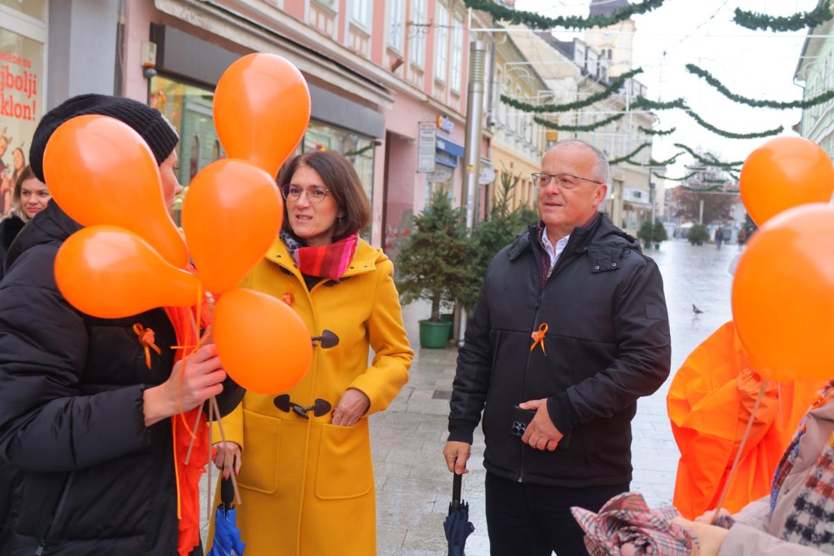 FOTO Čakovec u narančastom: Inner Wheel klub i partneri ujedinjeni ...